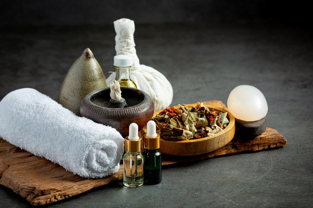 Top 10 Oils to Heal Dry, Chapped, Flaky Skin This Winter