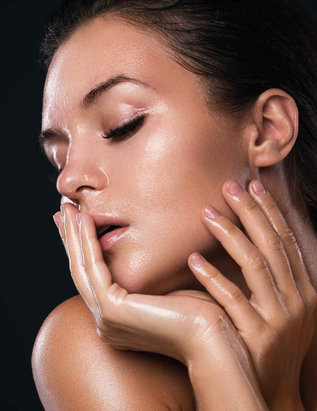 4 Steps of Oily Skin Care (Infographic)